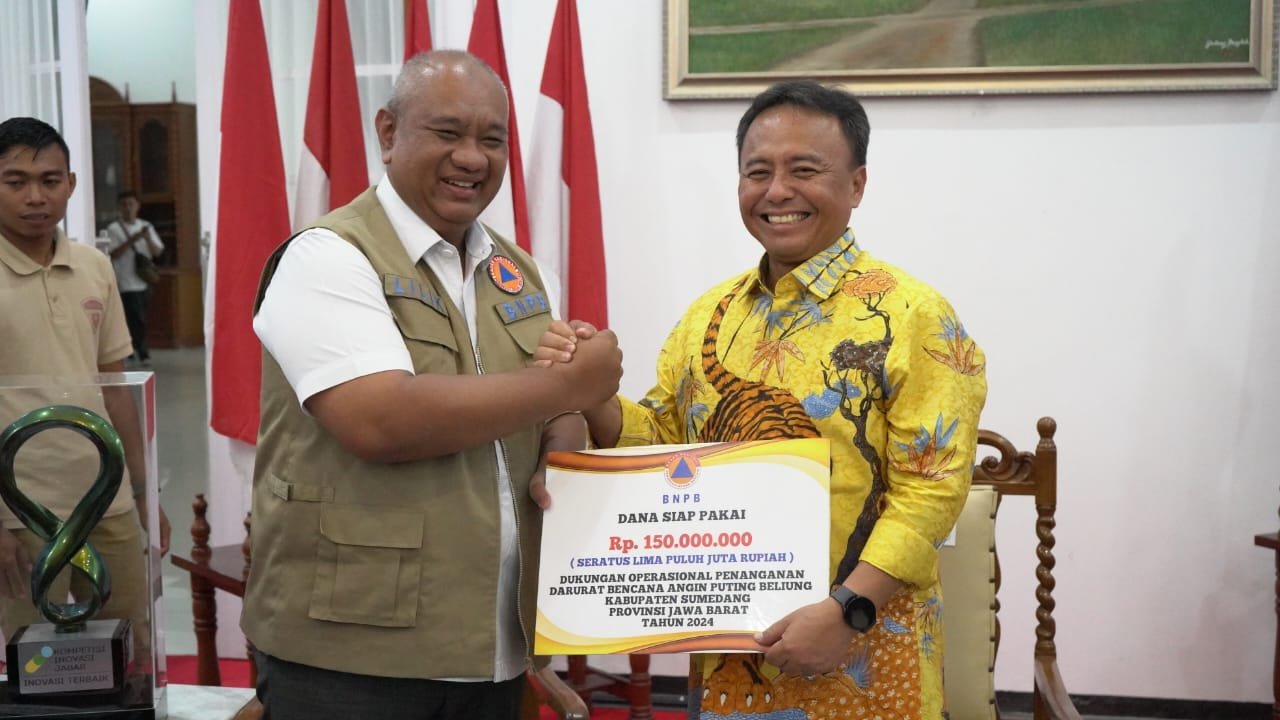 BMKG Serahkan Dokumen Gempa dan Penamaan Sesar Sumedang - korsum.id